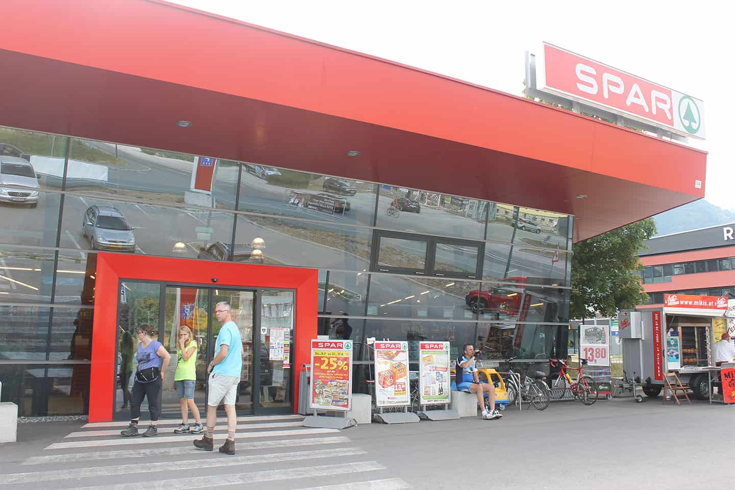 Faciliteiten in Karinthië, Oostenrijk | Supermarkt Spar, Kötschach ...
